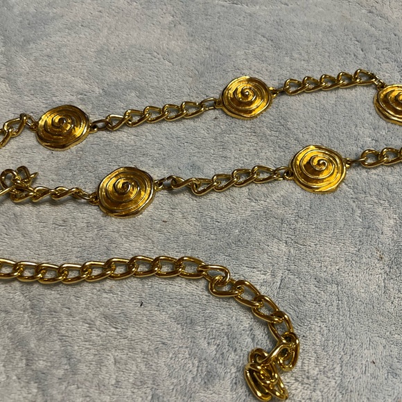 Accessories | Vintage Ladies Chain Belt Gold With Rosettes Ml | Poshmark